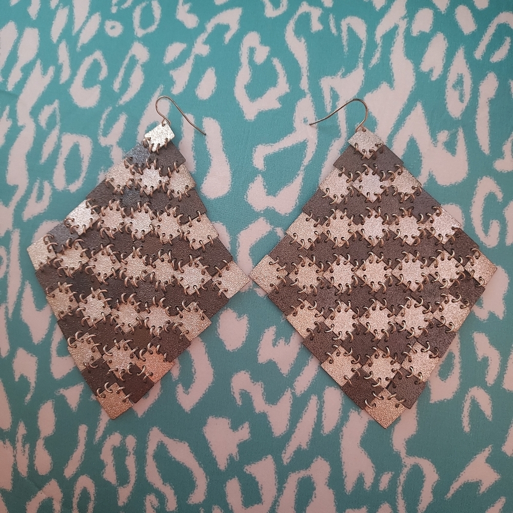 Beautiful Long, Rhombus Shaped Silver Earrings By Bebe - Gem